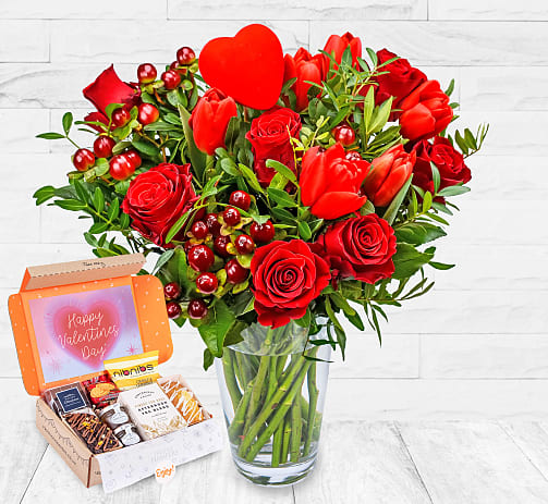 Flower Gift Sets | Exquisite Bouquets & Thoughtful Extras | 123 Flowers