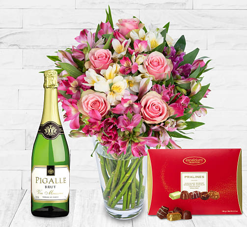 Flower Gift Sets | Exquisite Bouquets & Thoughtful Extras | 123 Flowers