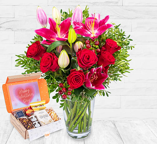 Flower Gift Sets | Exquisite Bouquets & Thoughtful Extras | 123 Flowers