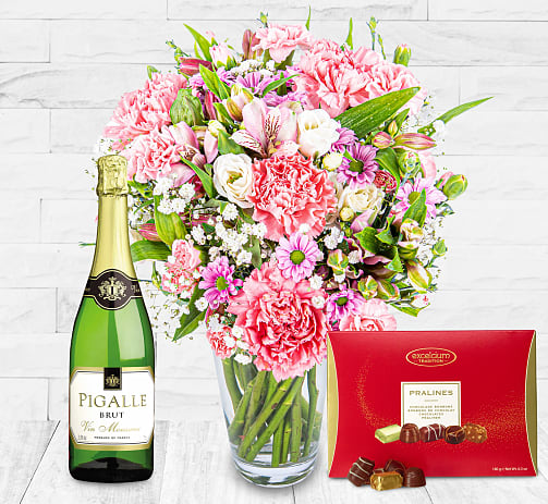 Flower Gift Sets | Exquisite Bouquets & Thoughtful Extras | 123 Flowers