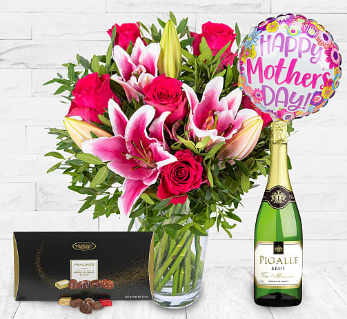 Flower Gift Sets | Exquisite Bouquets & Thoughtful Extras | 123 Flowers