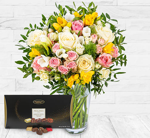 Flower Gift Sets | Exquisite Bouquets & Thoughtful Extras | 123 Flowers